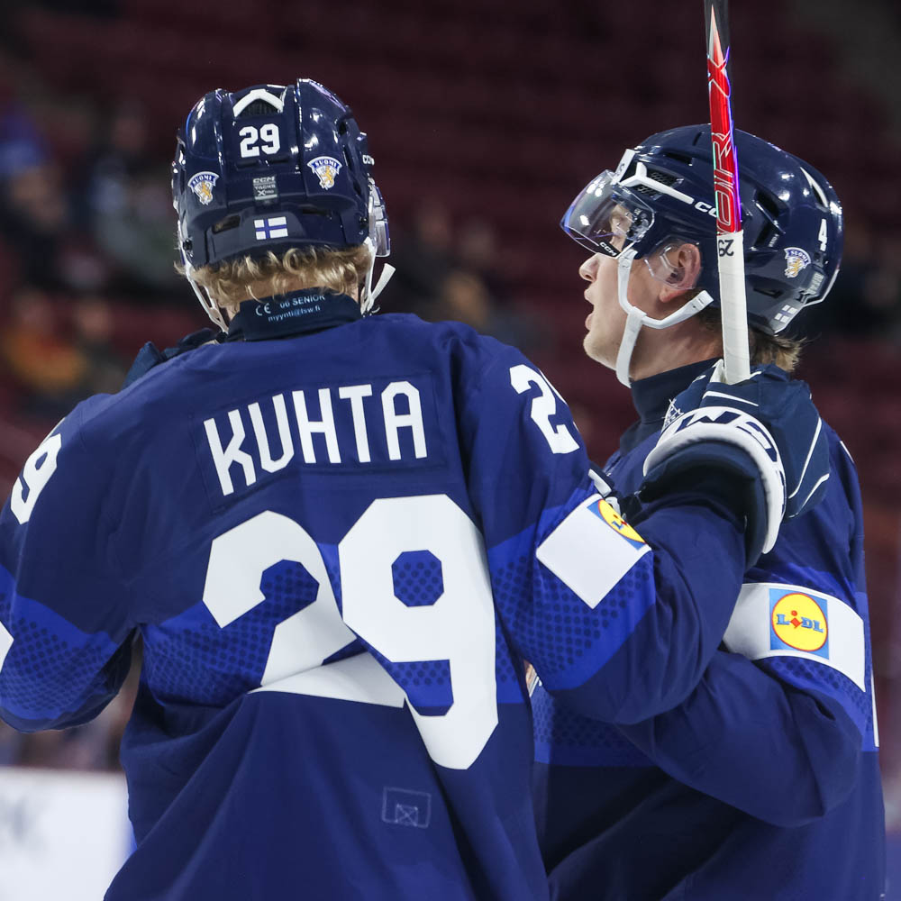 Leijonat - Pelipäivä! Kolme leijonajoukkuetta kaukalossa maanantaina ...