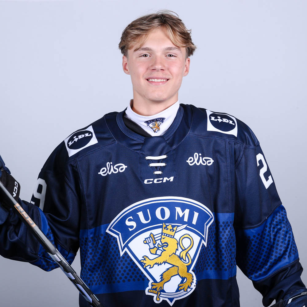 Leijonat - Pelipäivä! Kolme leijonajoukkuetta kaukalossa maanantaina ...